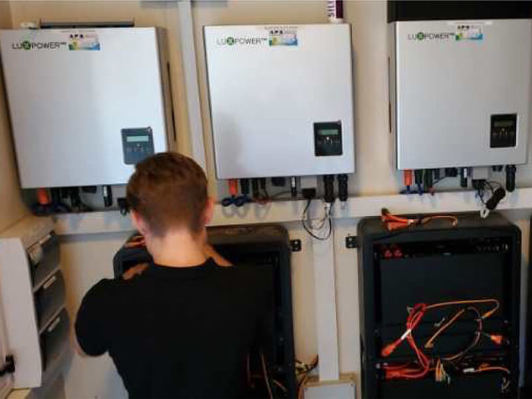 How to Install Solar Inverter for Home - Hybrid Solar Inverter